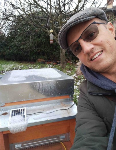 Michele Contini | Adopt a beehive